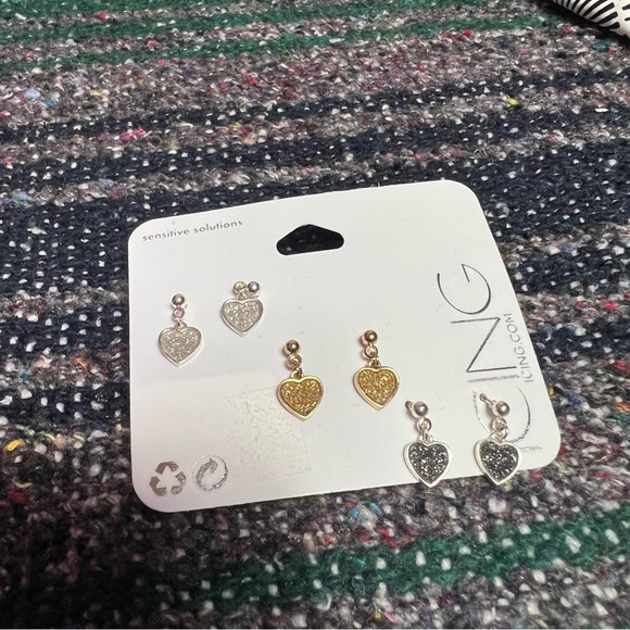Icing | Jewelry | Nwt Heart Earrings | Poshmark